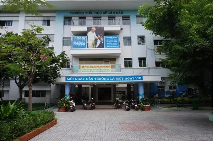 Bế Văn Đàn là ai? Tiểu sử, Sự nghiệp và Những dấu ấn không thể quên ...